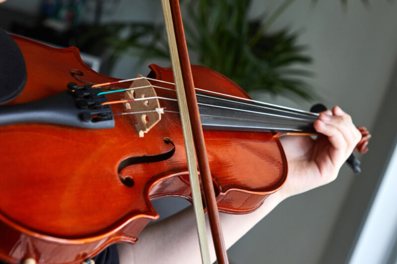 What Impacts Violin Tone? A Look at Tone Production for Violinists ...
